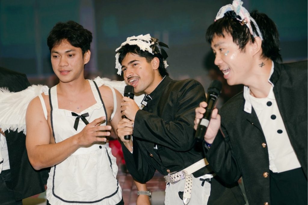 AIS SIAM เปิดมิติใหม่ 5 อินฟลูตัวตึง กระทบไหล่แฟนคลับ Gen-C - Hoonsmart